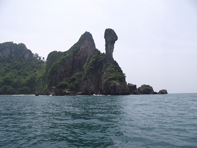 Chicken Island | Best Day Trips and Tours | Krabi Thailand Attractions